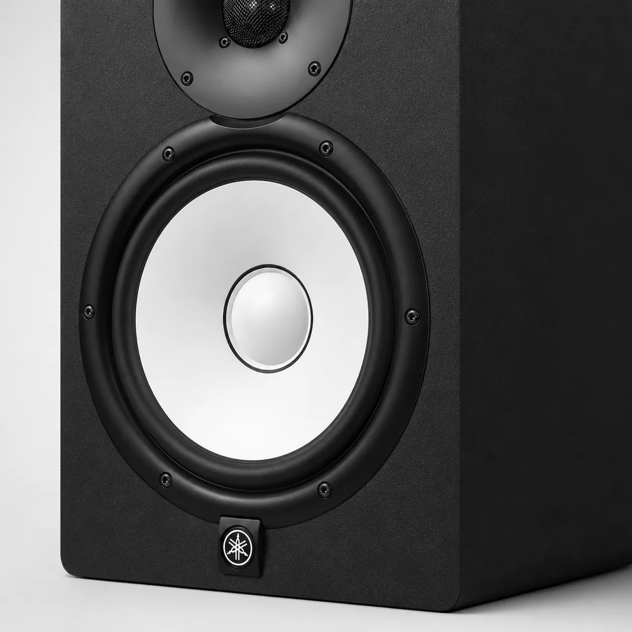 Yamaha HS8 Studio Monitor In Kenya - Premium Quality